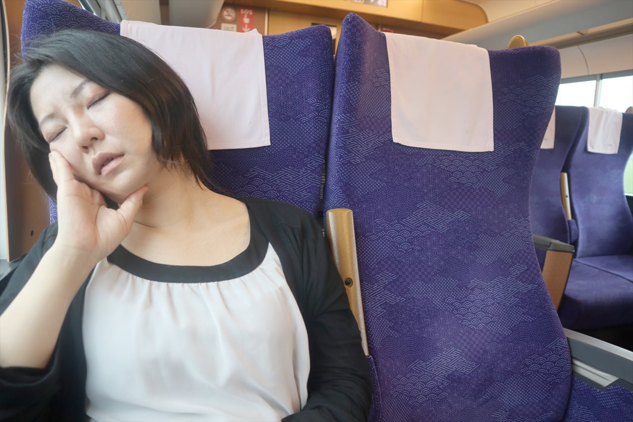 Japan's napping culure, anytime anywhere | Living in Tokyo | Real ...
